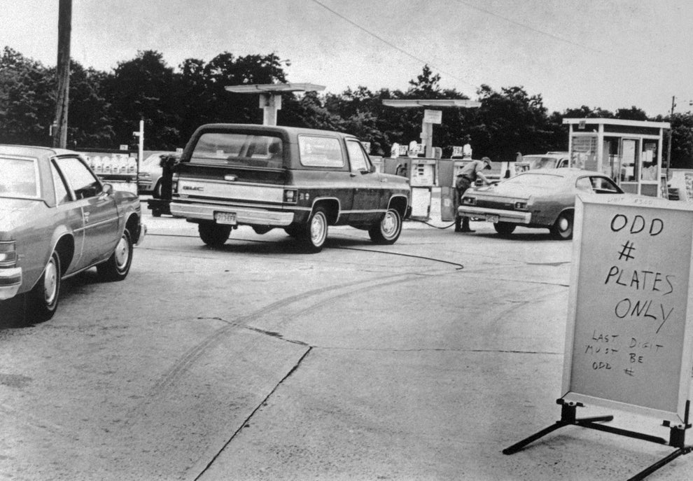 Photos Of What The US Gas Shortages Of The 1970s Looked Like