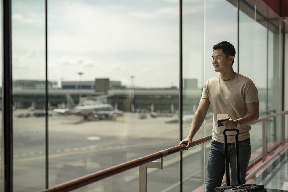 25 Subtle Signs Someone Is Extremely Rich