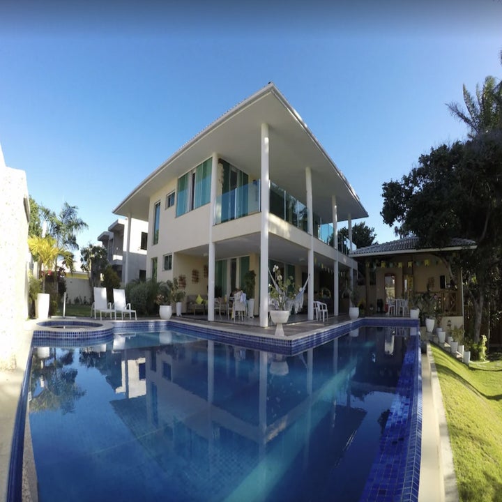 21 Vrbo Rentals You'll Want To Book Just For The Pool