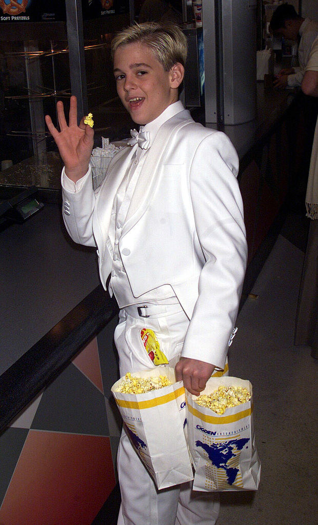 75 Photos Of The 2000 Grammy Awards