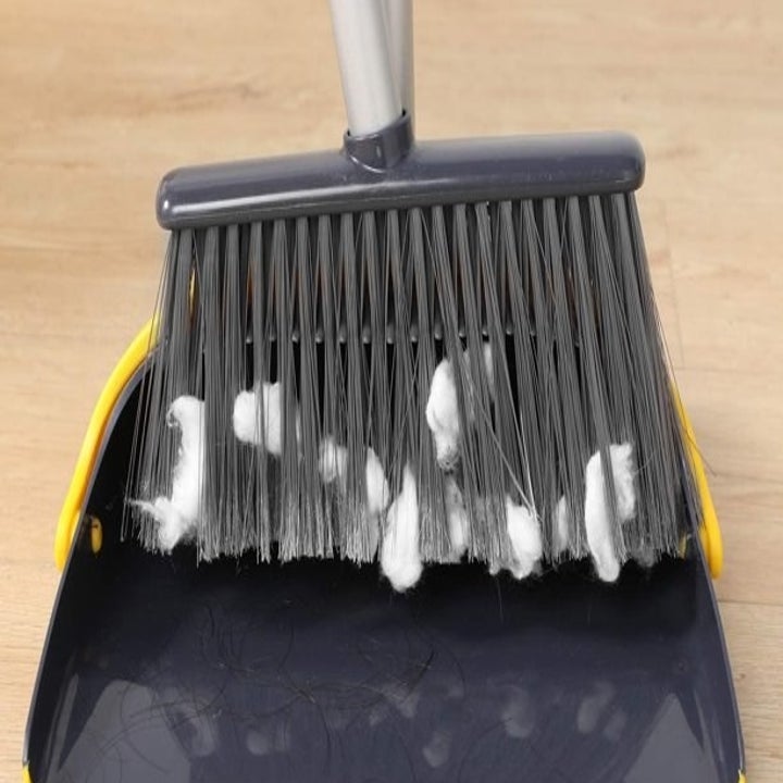 31 Things From Walmart To Help Spring Clean Your House