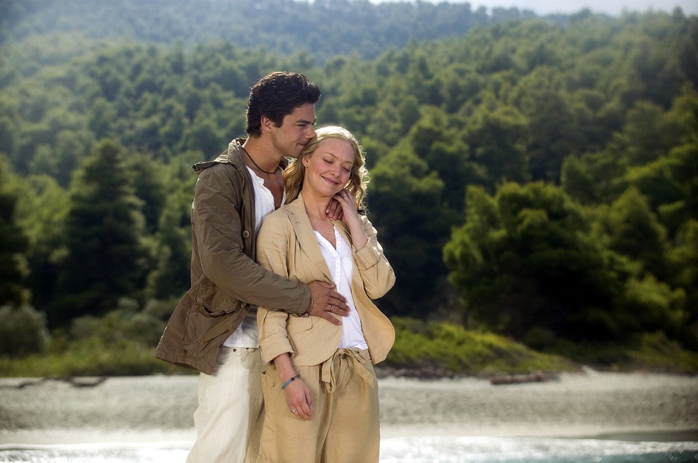 14 Iconic Rom-Com Couples Who Dated In Real Life