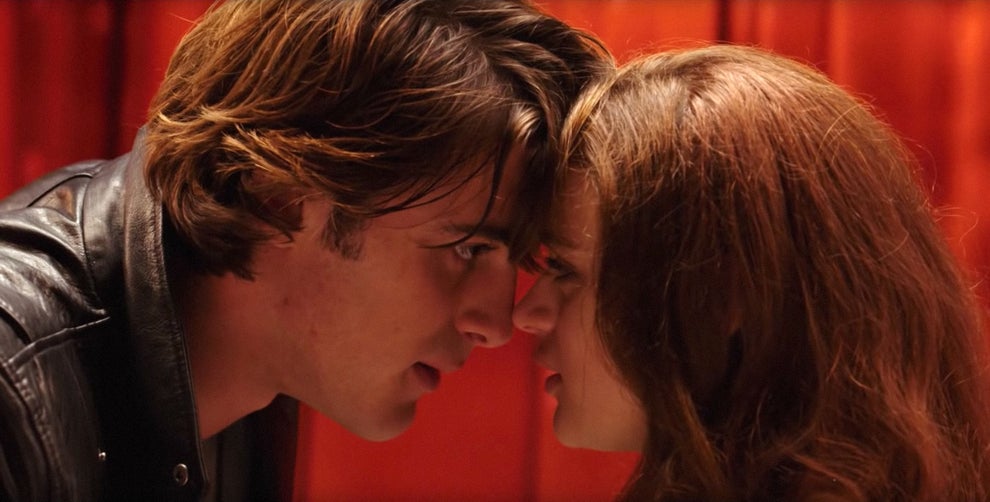 14 Iconic Rom-Com Couples Who Dated In Real Life