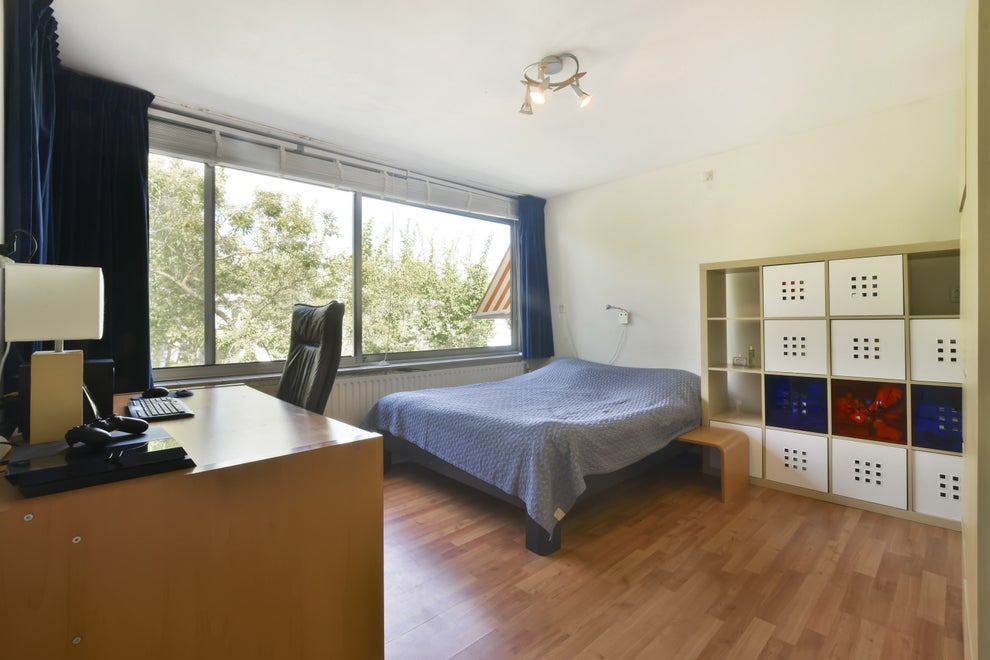 People Share Examples Of Millennials Home Decor