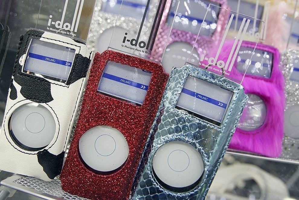 44 Pictures Showing How Wild The iPod Craze Was