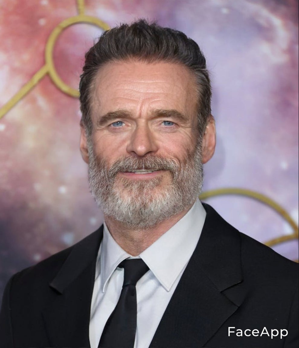 What 26 Celebrities Will Look Like When They're Old: AI Technology