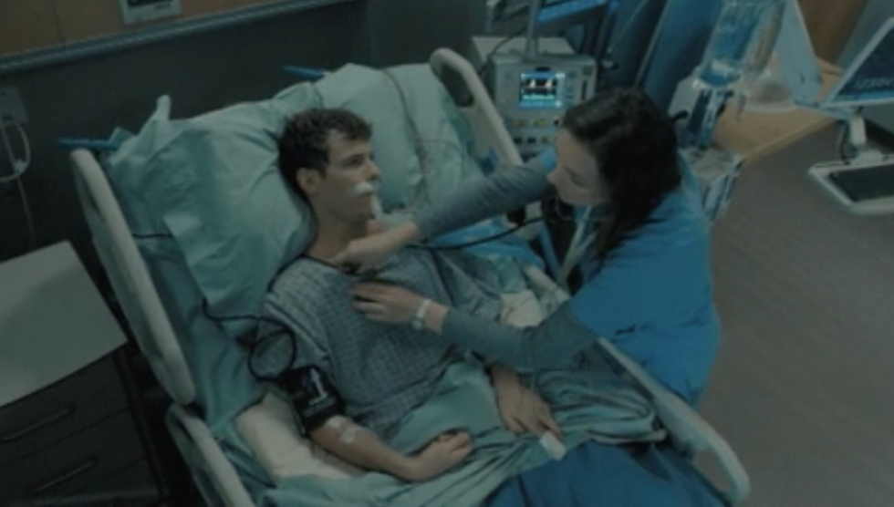 27 Stories From People Who Woke Up During Surgery