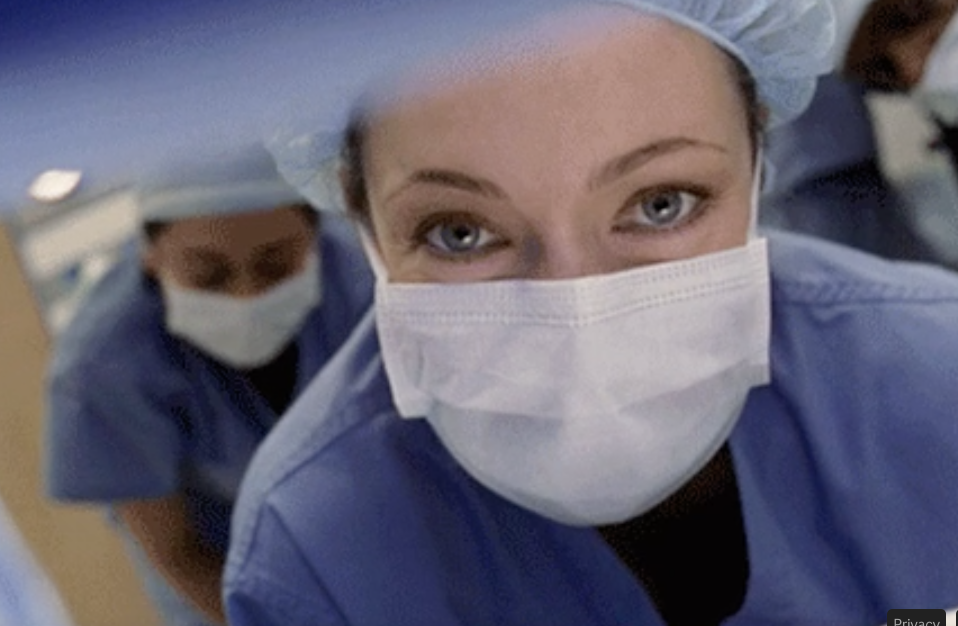 27 Stories From People Who Woke Up During Surgery