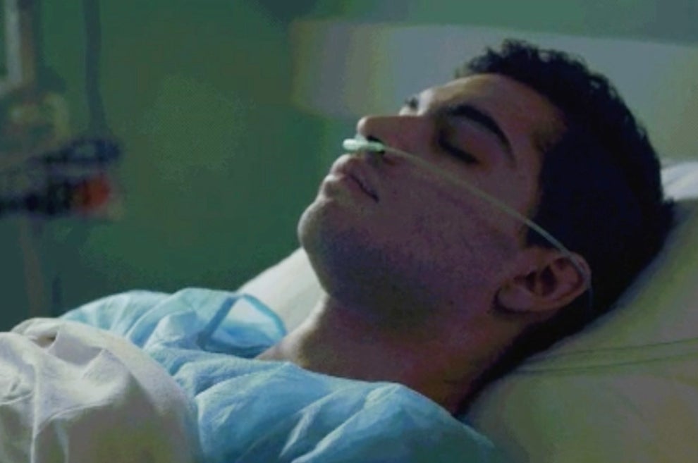 29 Stories From People Who Were Stuck In A Coma