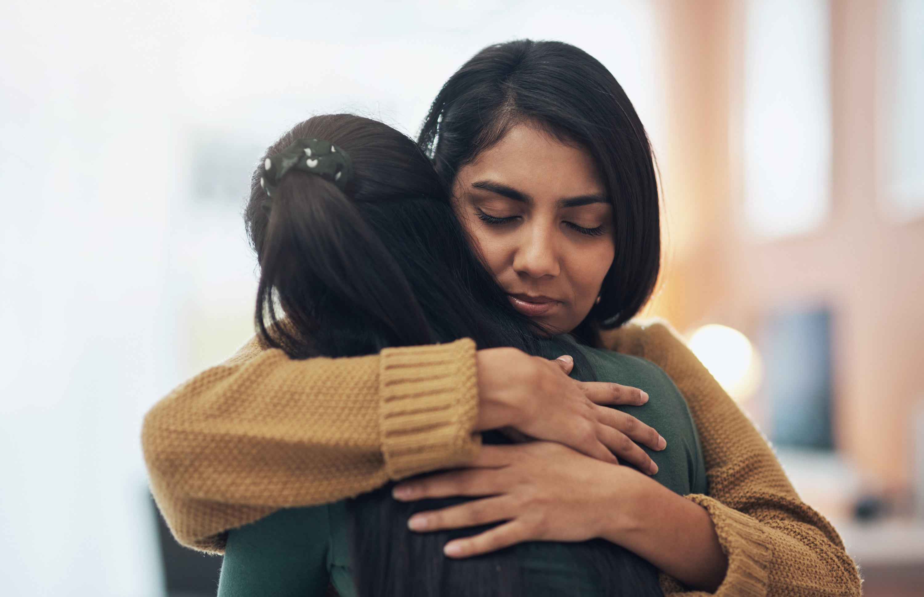 Formerly Depressed Women Are Sharing Lifestyle Changes To Reduce Depression