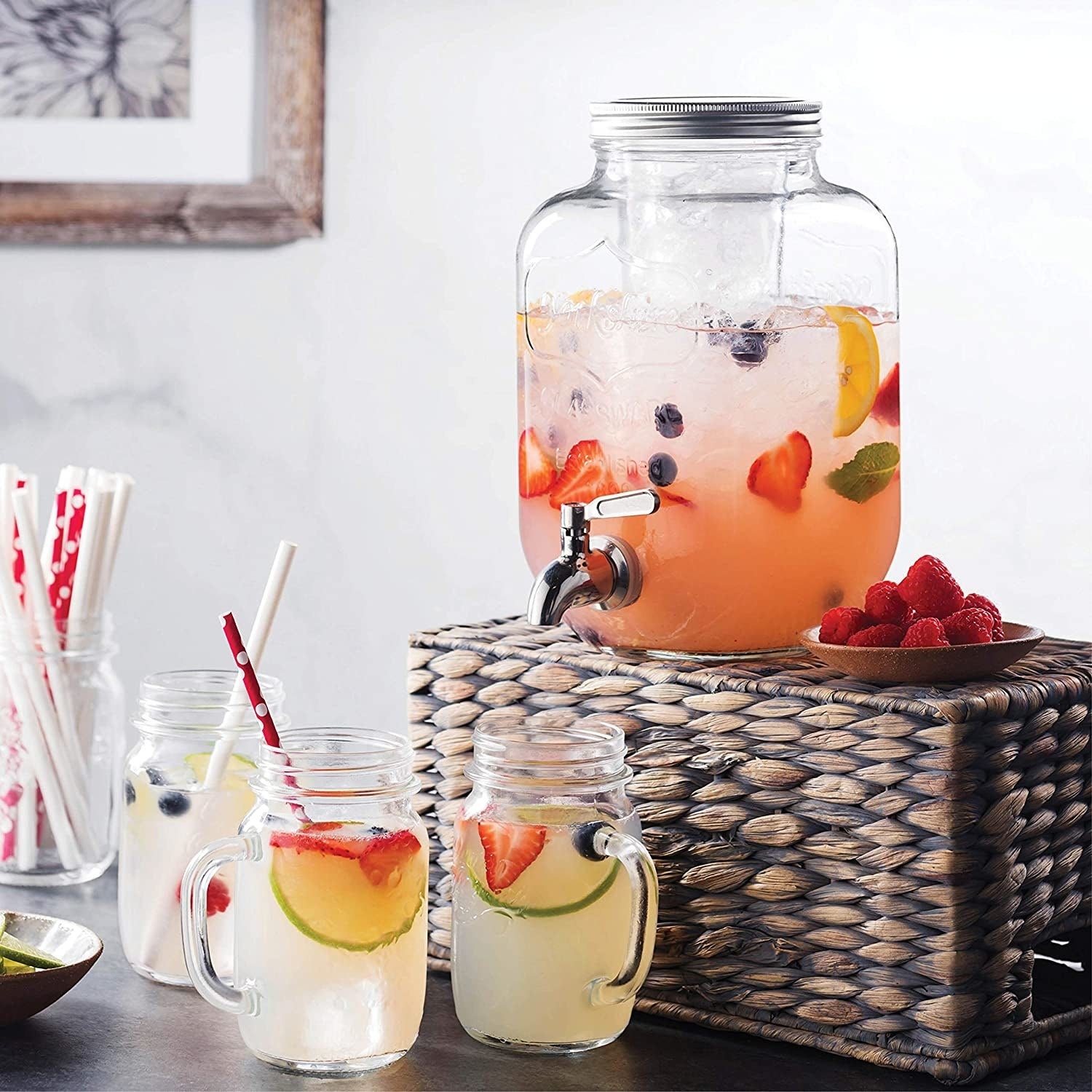 21 Summer Pool Party Must-Haves