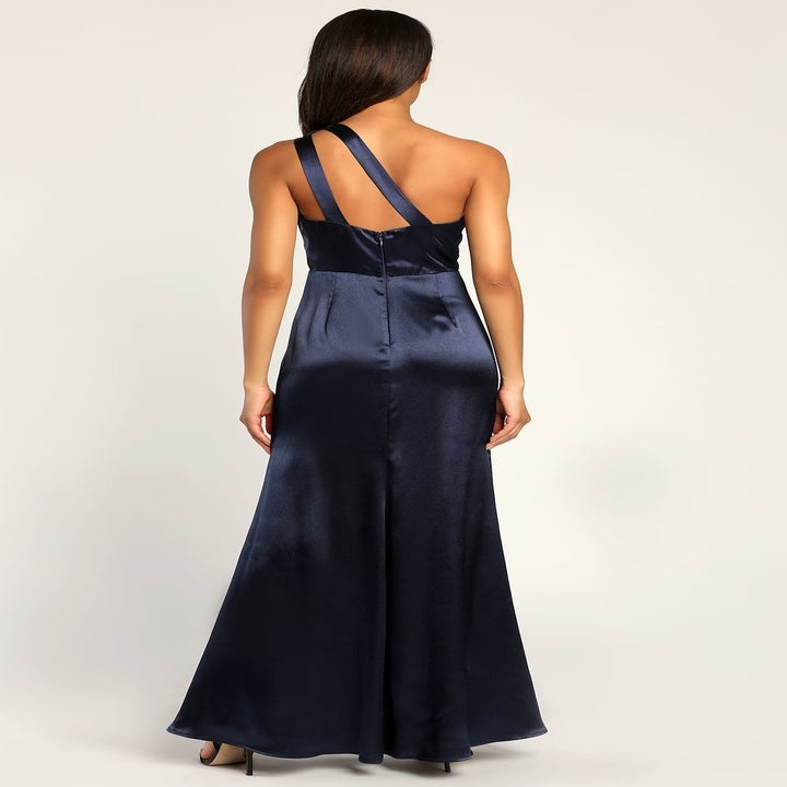 30 Stylish Dresses From Lulus To Wear To Your Next Fancy Occasion