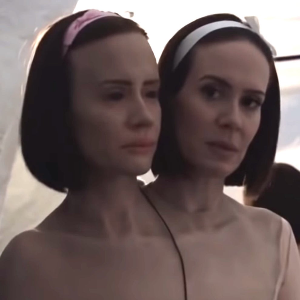 Behind-The-Scenes Movie TV Shows Vs. Actual Scene
