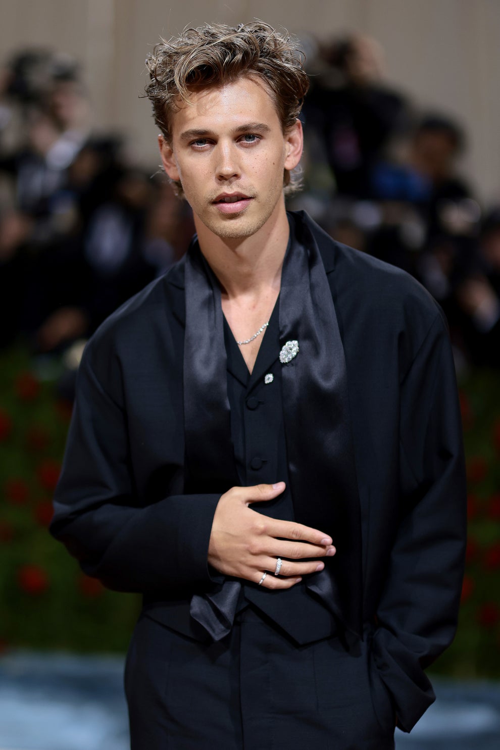 Austin Butler In Tears After Being Heckled By Baz Luhrmann For Elvis