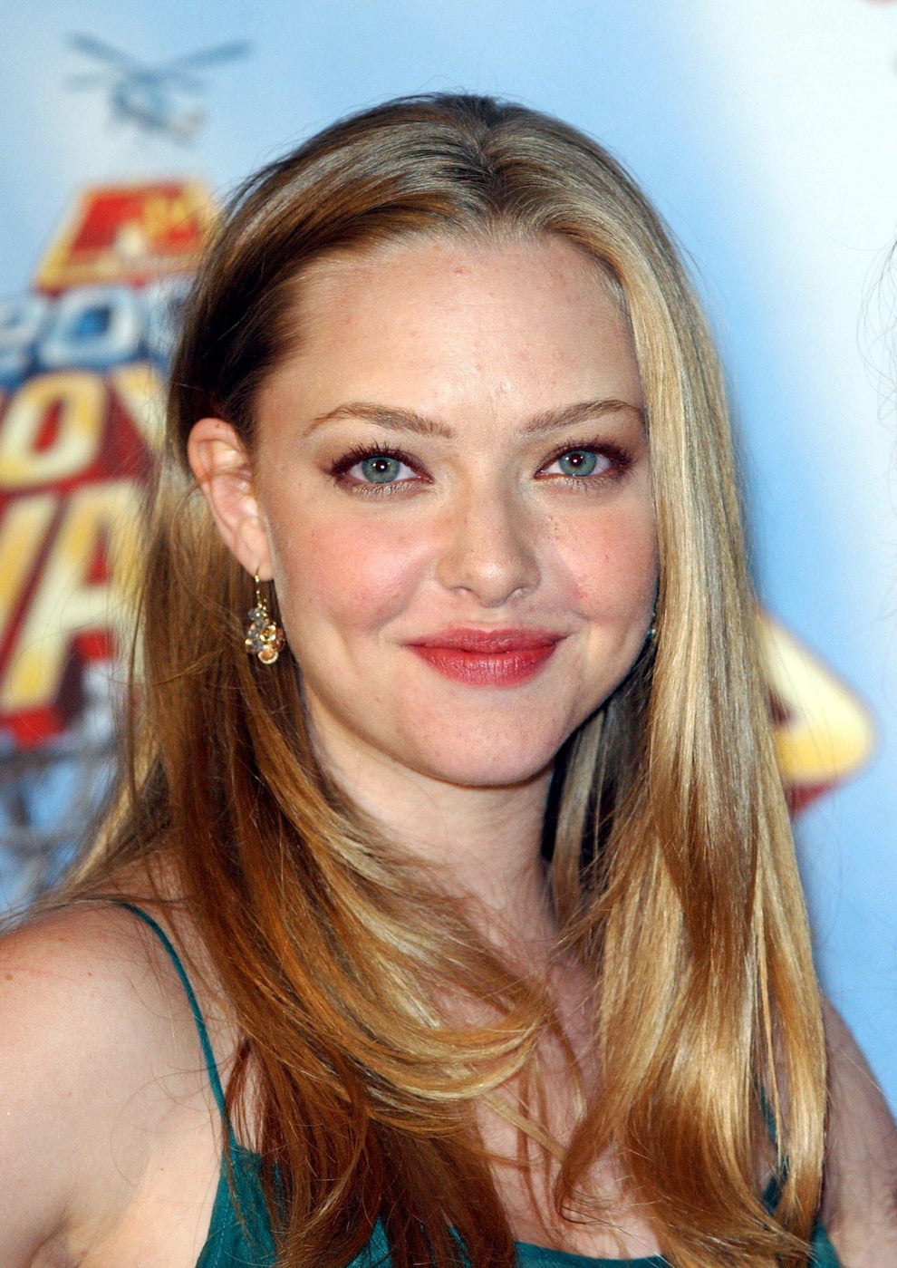 Amanda Seyfried Felt Pressure To Shoot Nude Scenes At 19