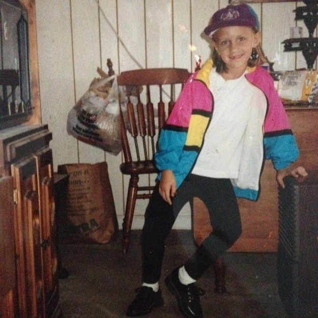 25 Hilariously Cringey Back-To-School Outfits