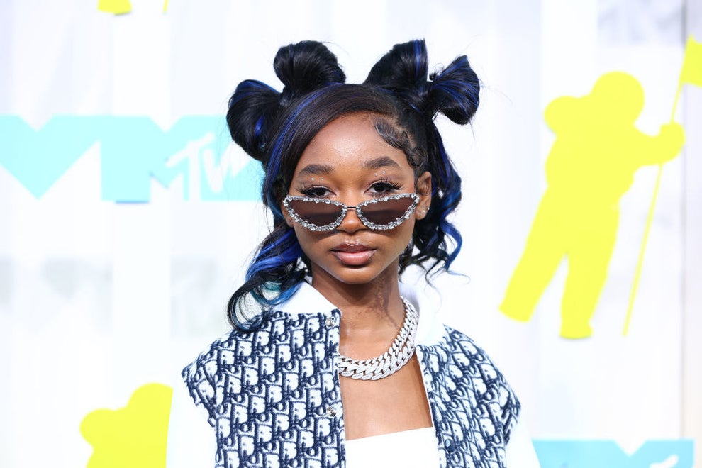 21 Best Red Carpet Looks From The 2022 VMAs