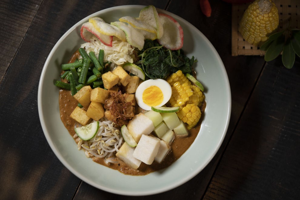 Popular Foods Abroad That Are Hard To Find In The US