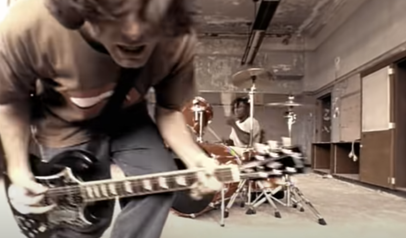 Forgotten '90s Songs That Will Take Millennials Back