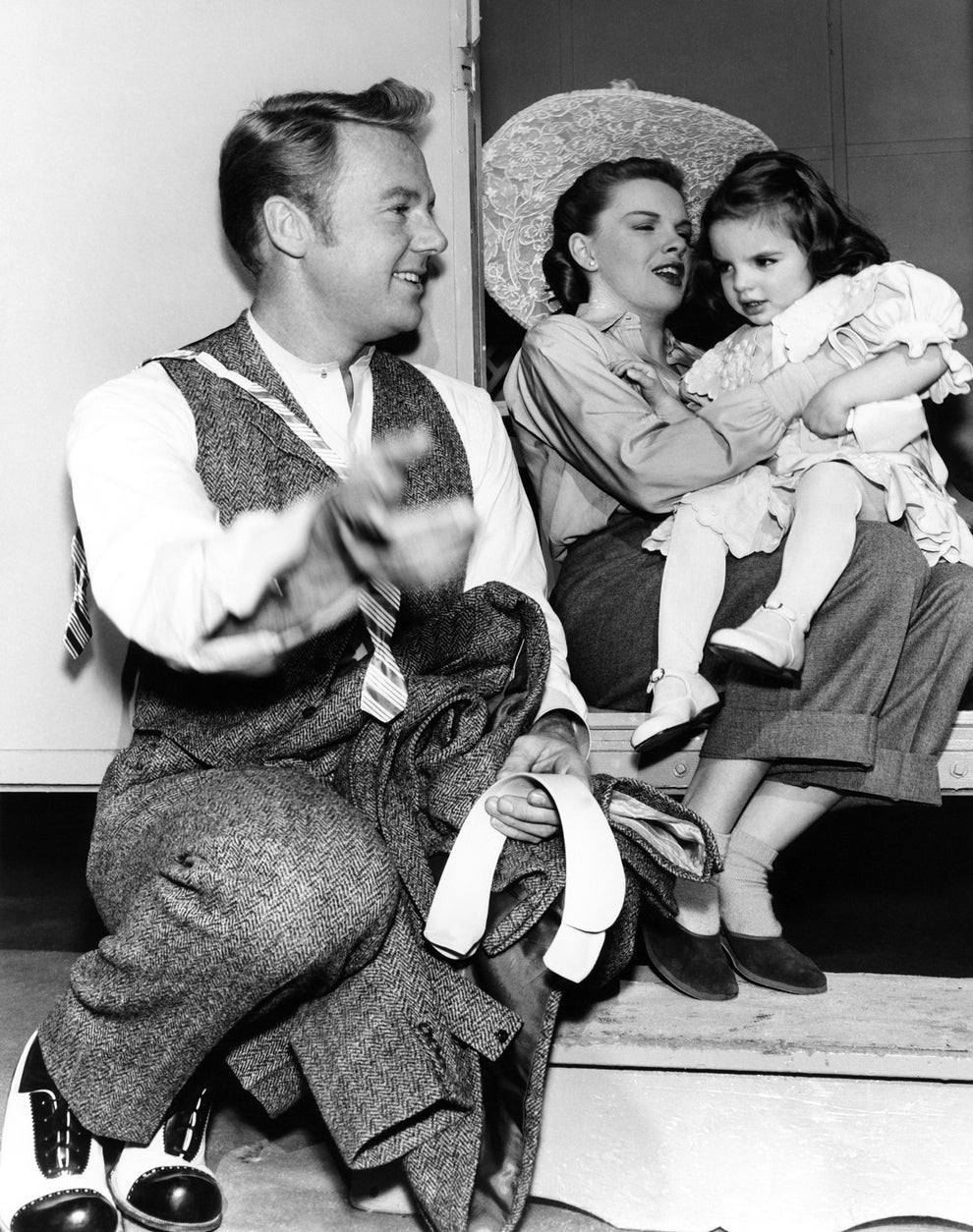 27 Actors Whose Parents Got Them Their First Roles