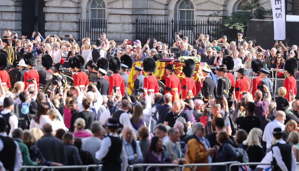 Members Of The Royal Family Gathered For The Queen's Coffin Procession ...