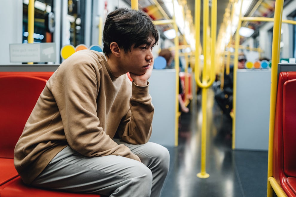 27 Biggest Mistakes People Made As Teens