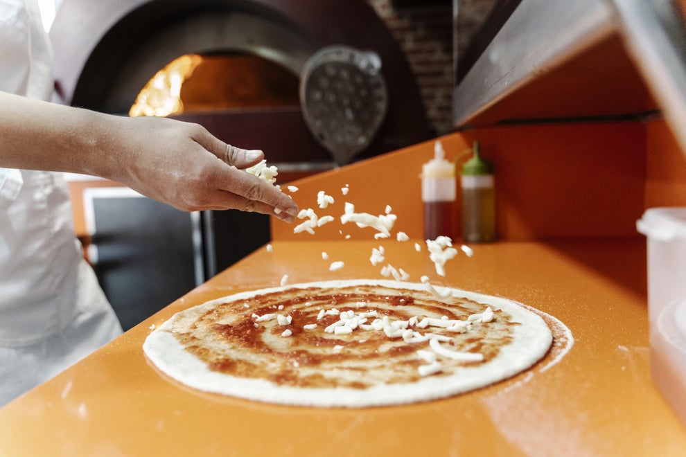 Servers Anonymously Share Gross Kitchens They Worked In