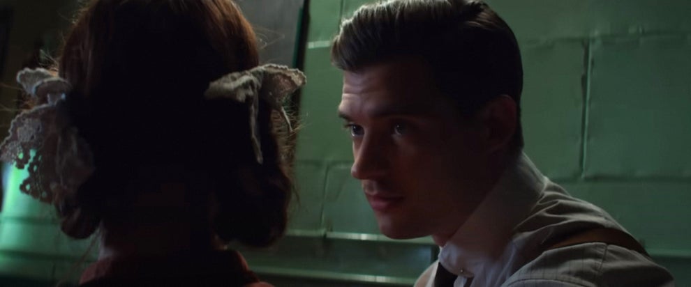 Pearl Review: Mia Goth Stuns In X Horror Prequel