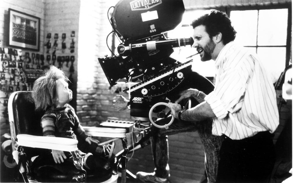 40 Behind-The-Scenes Photos From Iconic Horror Movies