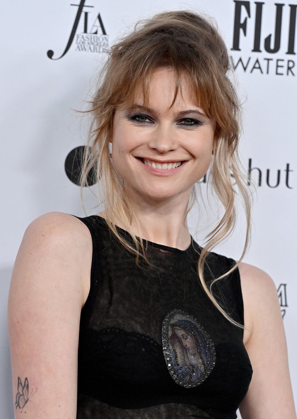 Adam Levine Wife Behati Prinsloo Breaks Her Silence