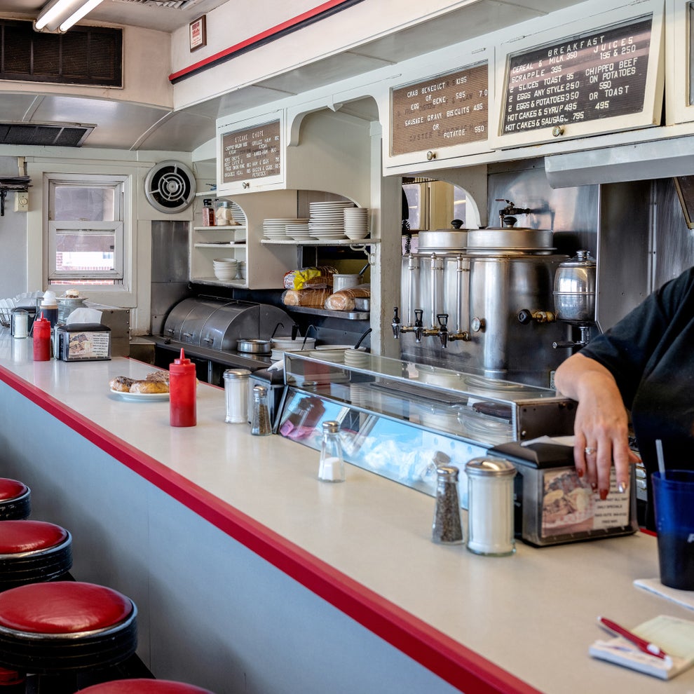 These Diner Photos Will Give You Nostalgia