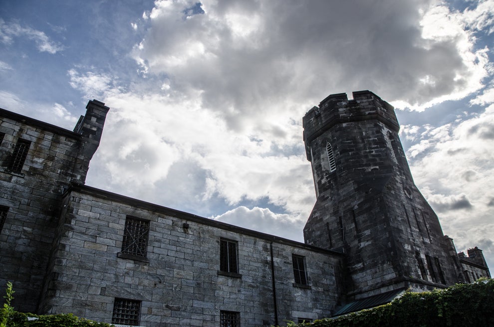 21 Scariest Haunted Travel Destinations In The US