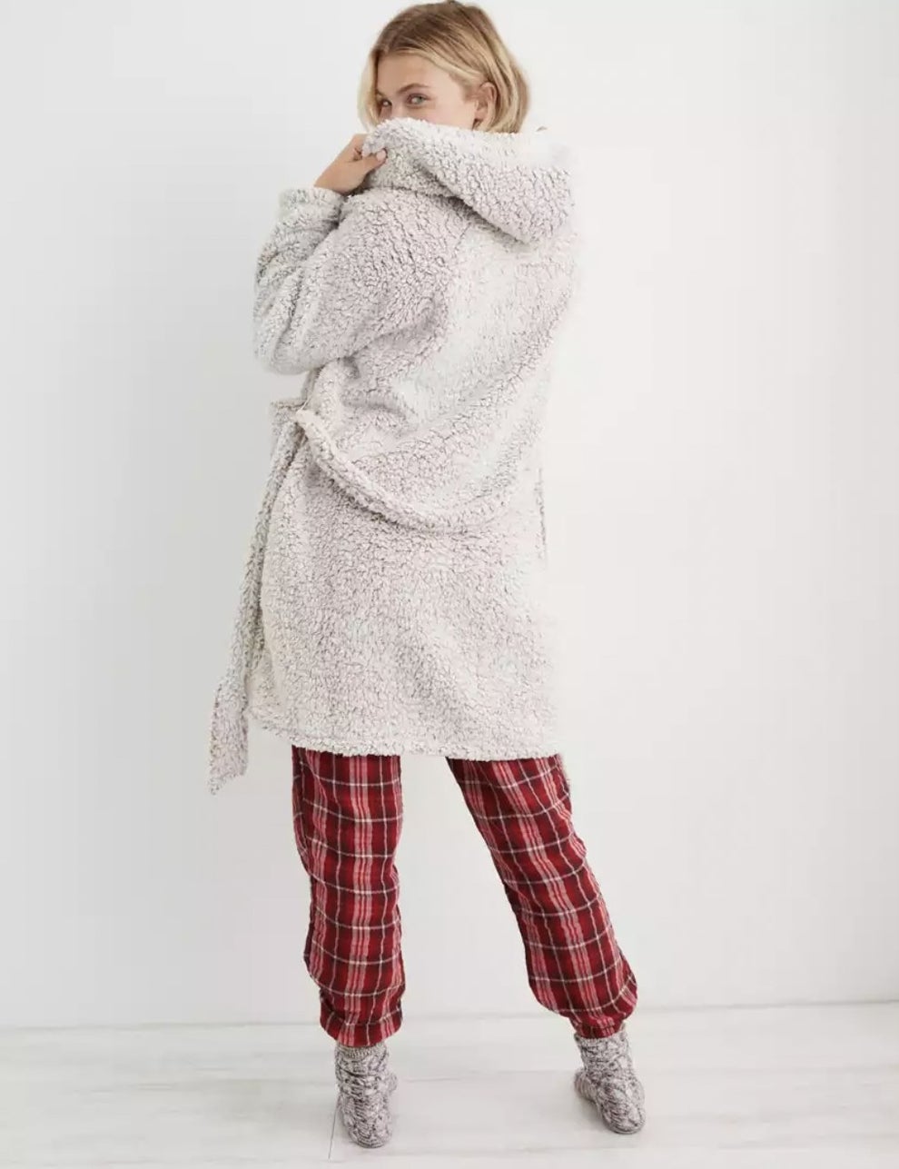 20 Stylish, Cozy, And Comfy Things From Aerie To Wear This Fall