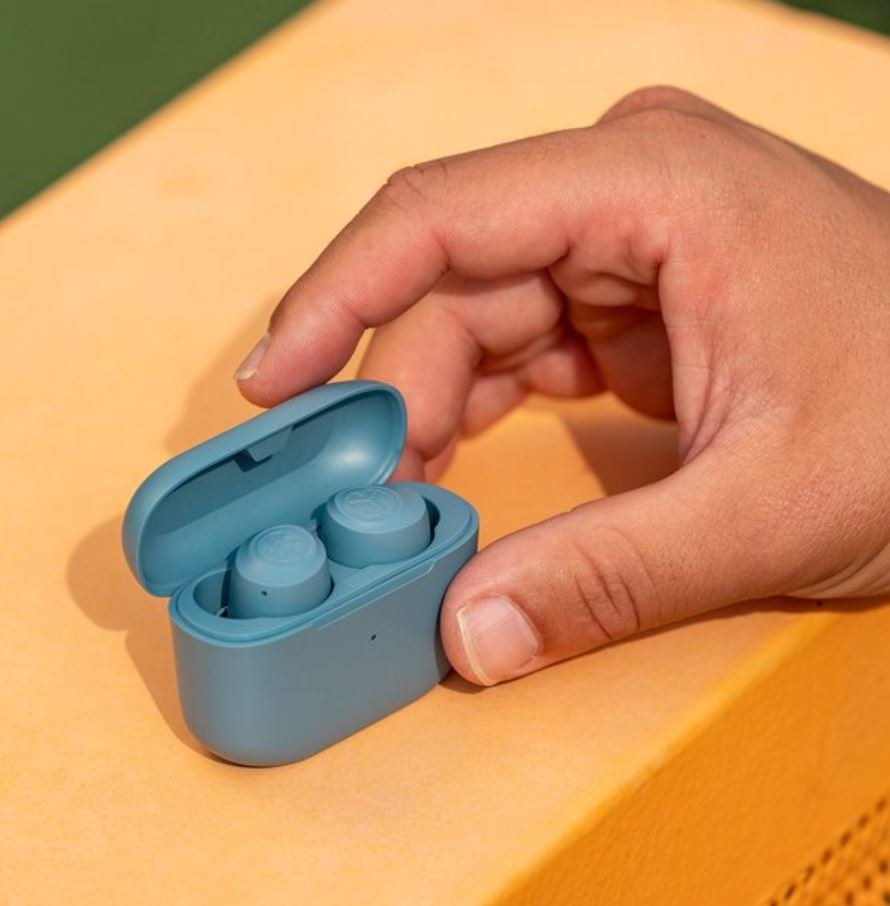 28 Affordable Gifts From Walmart That Look Expensive