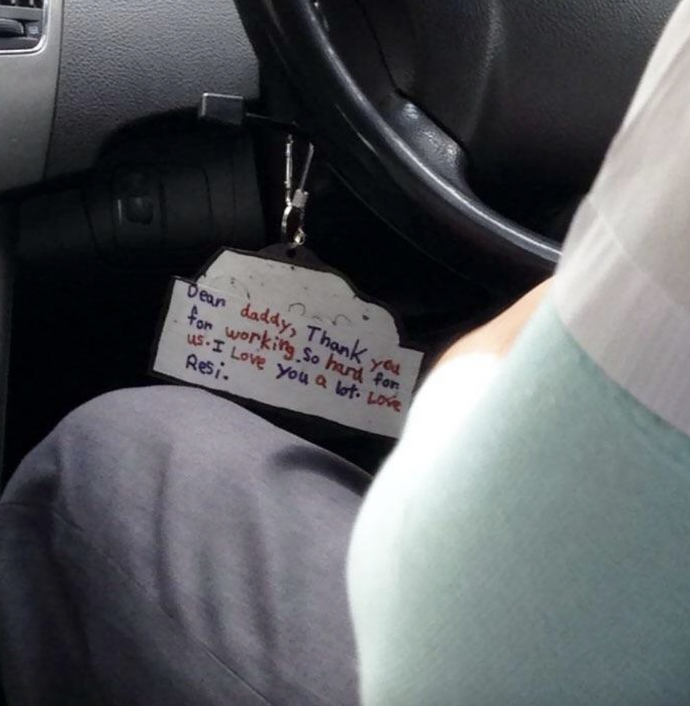 26 Heartwarming Notes People Left For Others