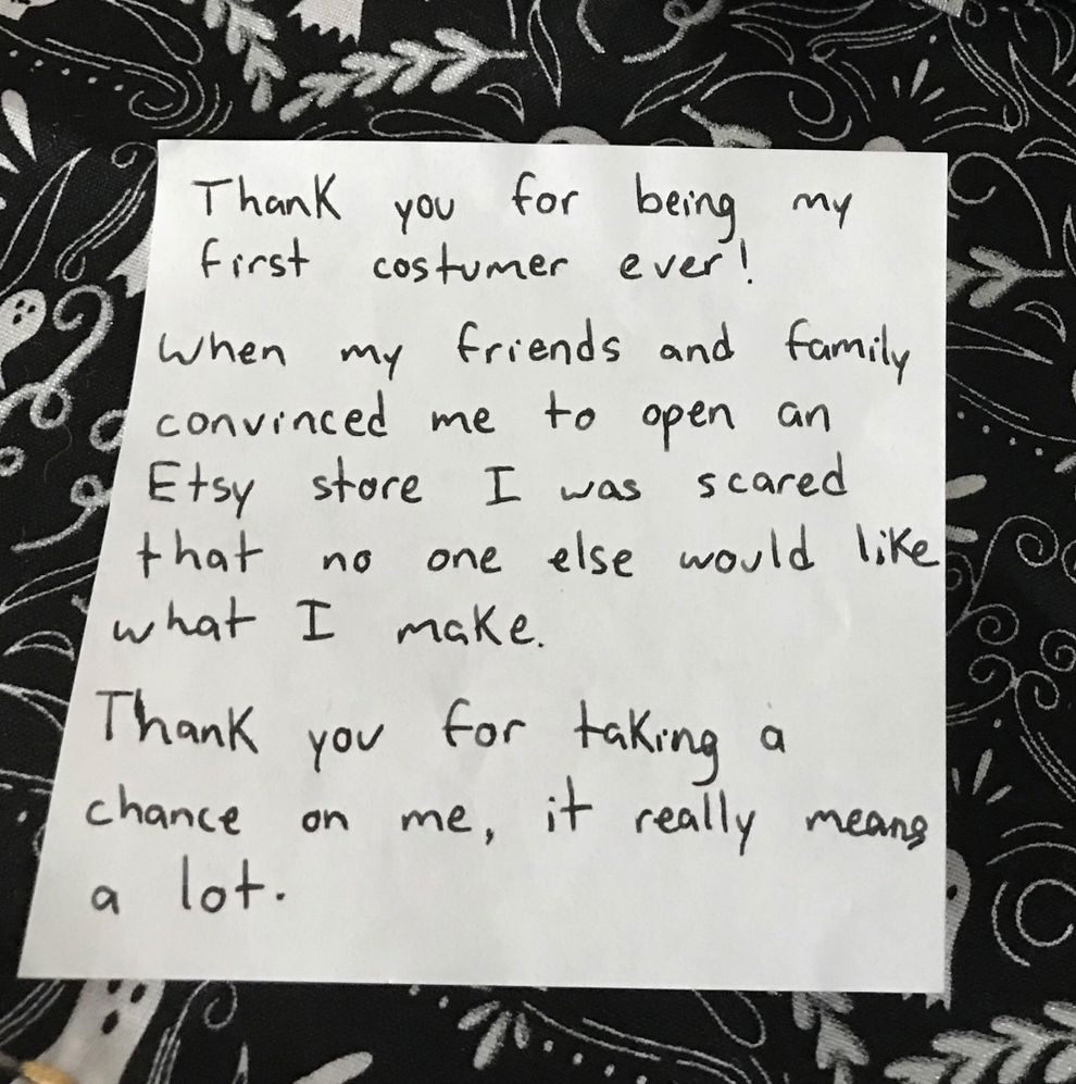 26 Heartwarming Notes People Left For Others