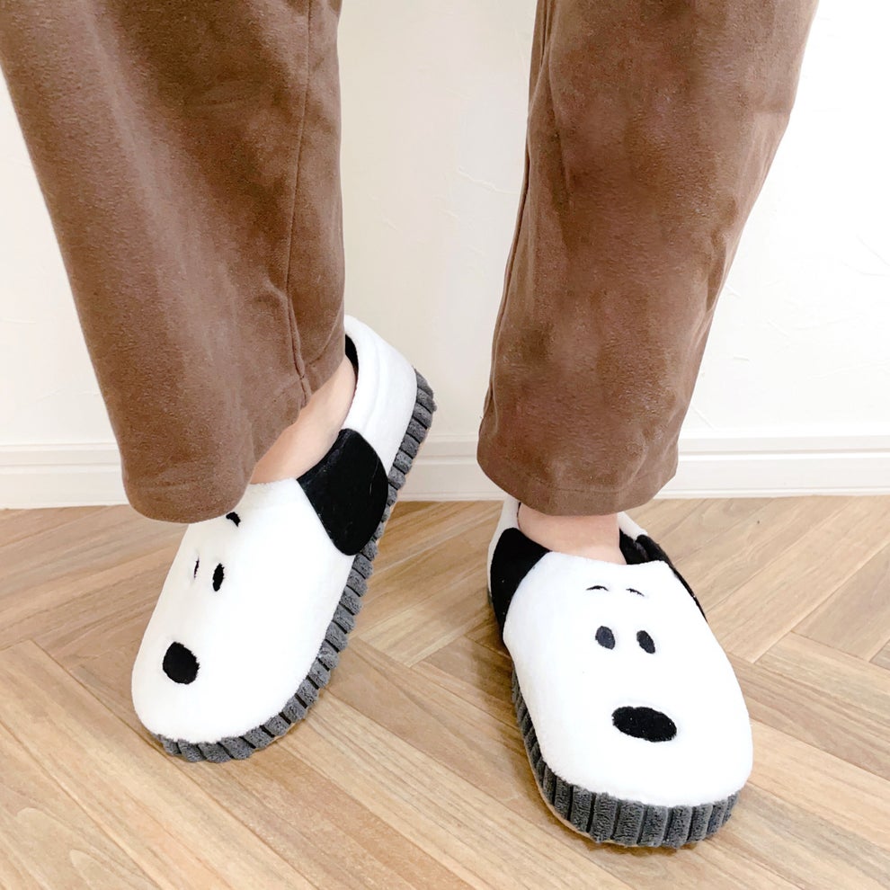 このかわいさは反則だよ〜！しまむら「スヌーピーのルームシューズ」まるでぬいぐるみみたいなの♡