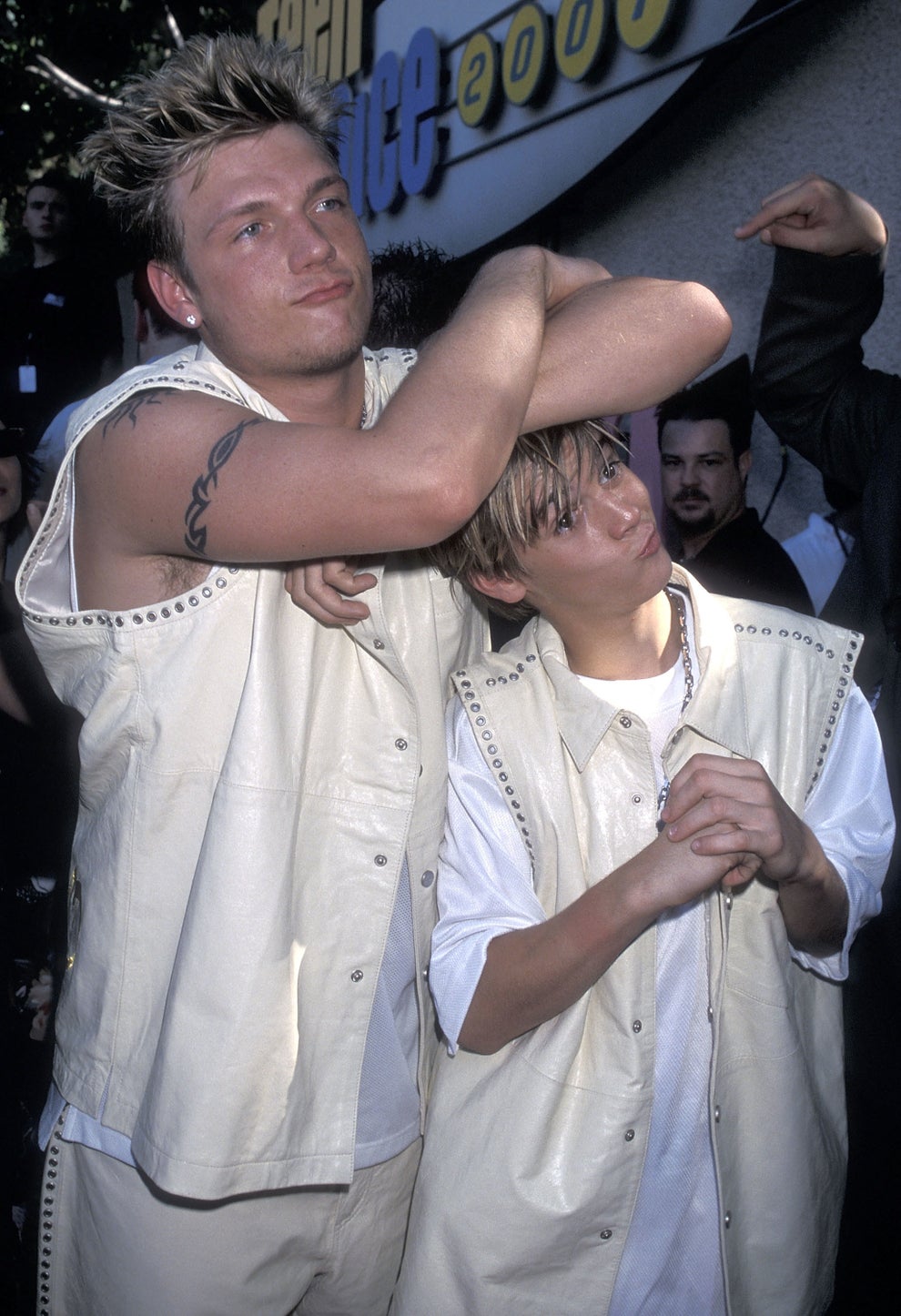 Nick Carter Cries Onstage After Brother Aaron Carter's Death