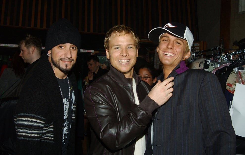 Nick Carter Cries Onstage After Brother Aaron Carter's Death