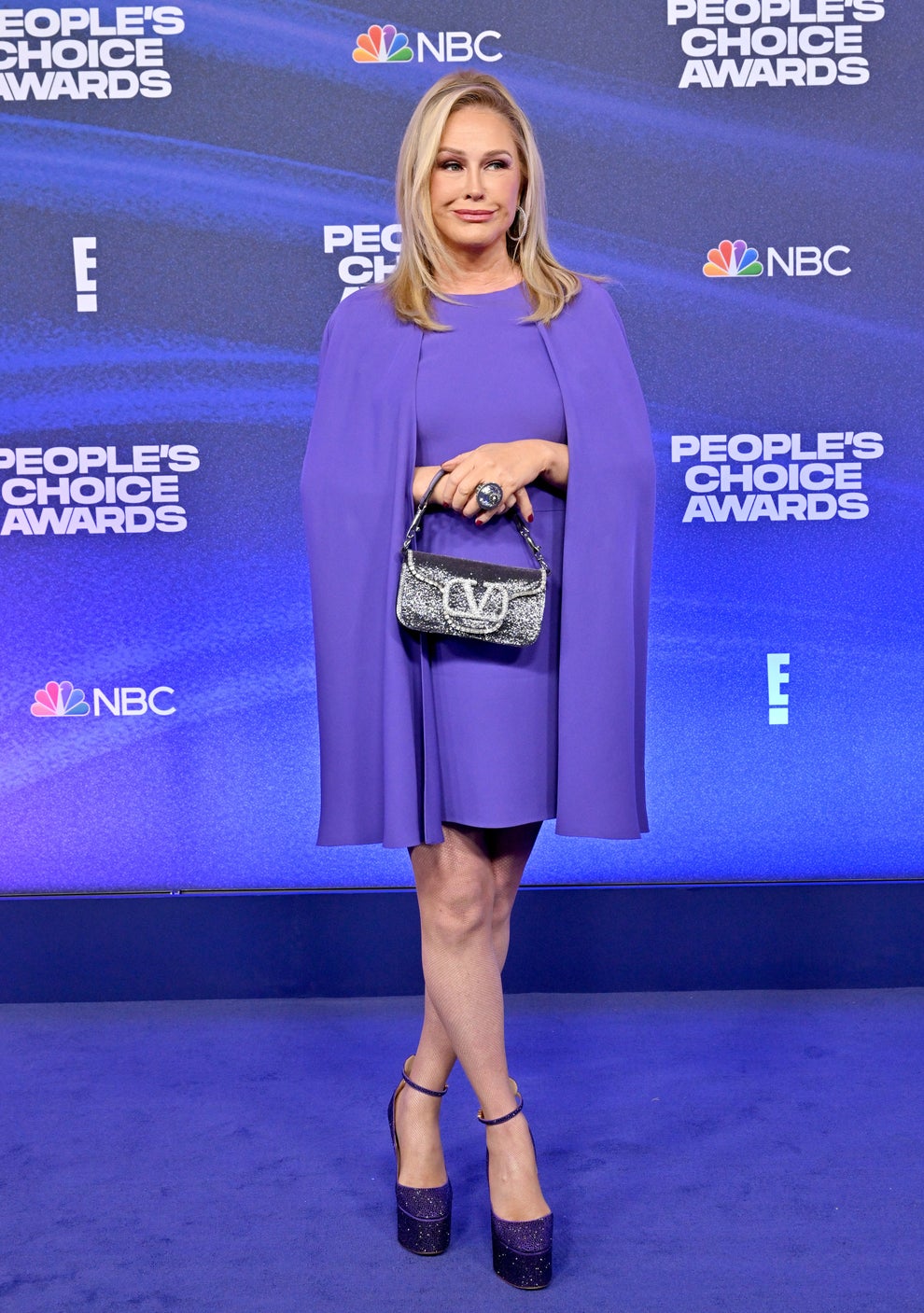 Kathy Hilton's Apology For Mariska Hargitay PCAs Speech