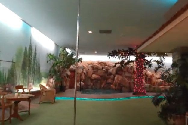 Take a Visual Tour of This $18 Million Underground Las Vegas 'Bunker ...