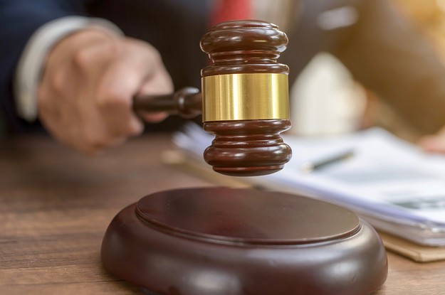 Christian Radio Host Gets 3 Life Sentences for Ponzi Scheme That ...