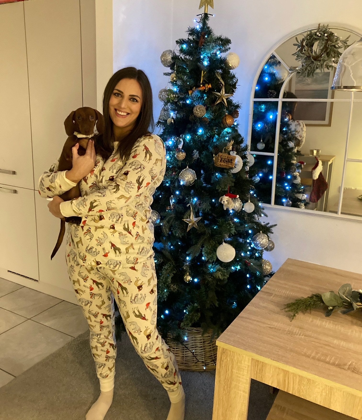 18 Ridiculously Cosy Amazon Clothes For January Blues