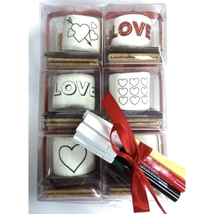 23 Small Businesses BuzzFeed Employees Are Shopping