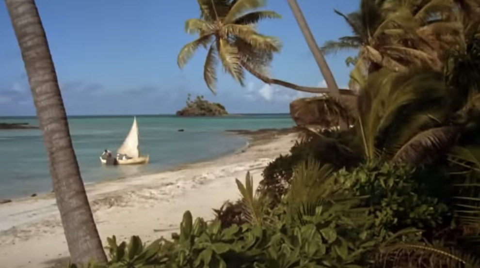 Brooke Shields On Filming Controversial "The Blue Lagoon" At 14