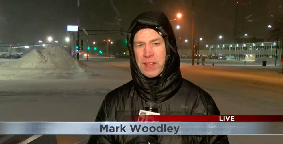 A Sports Reporter Covering The Weather Is Going Viral