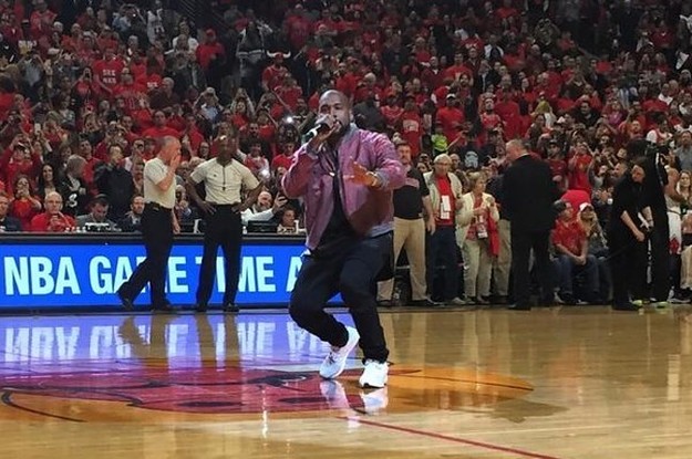 Kanye West Just Performed "All Day" In The Middle of the Bulls Game ...