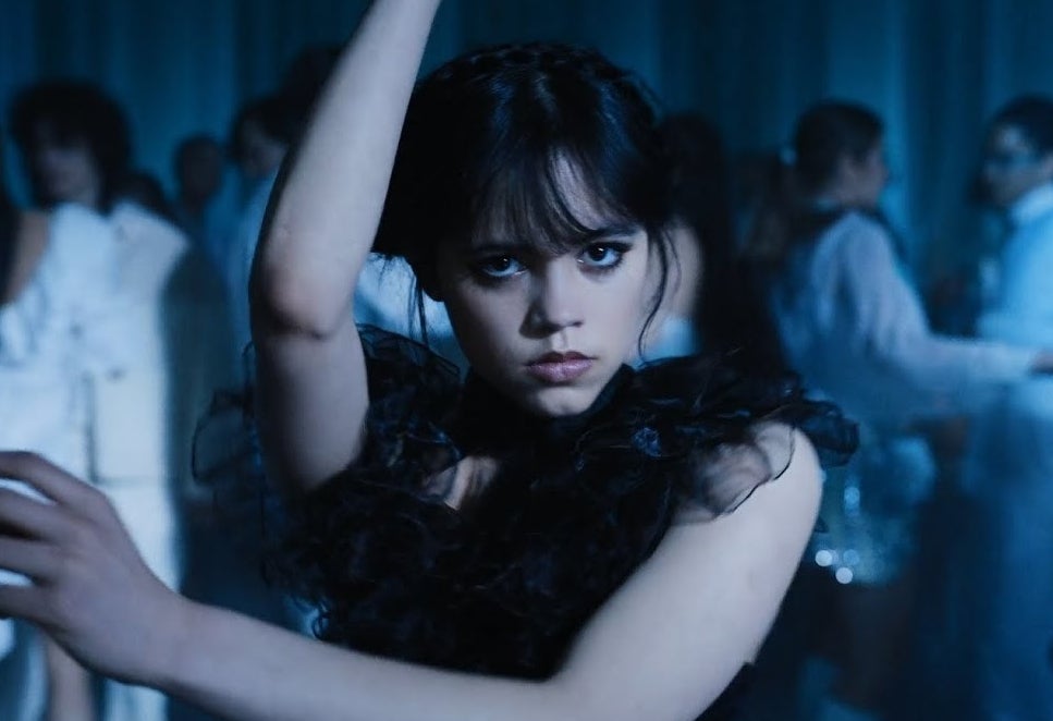 Loners And Outcasts Reveal Their Lives After Graduation