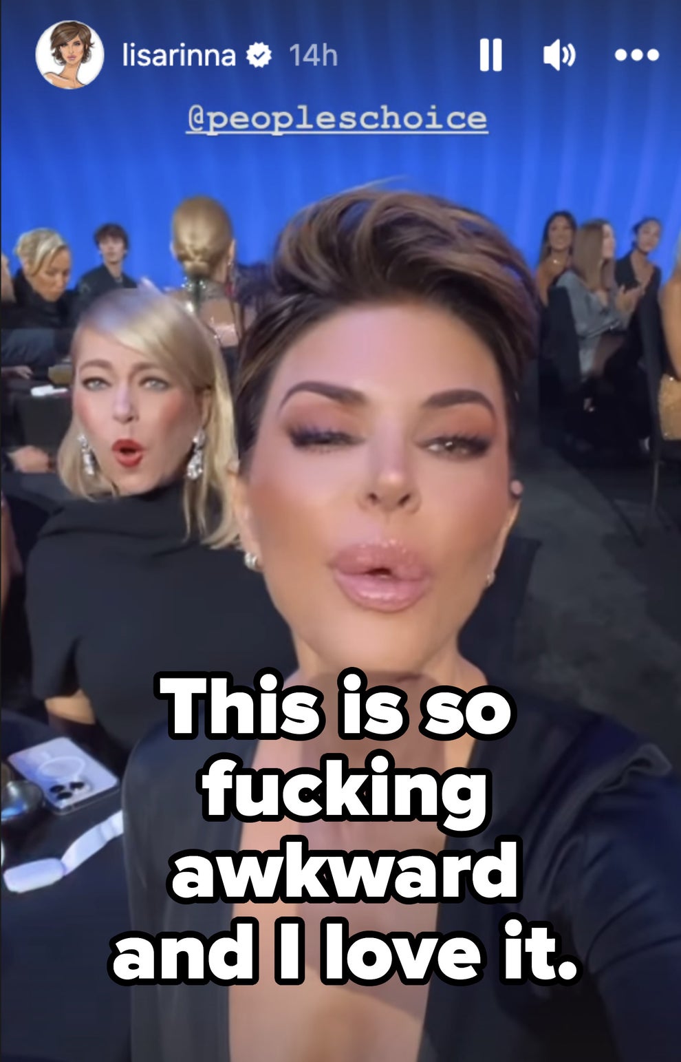 People's Choice Awards Awkward Moments