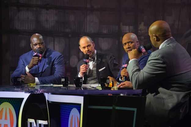 Shaq Roasted Charles Barkley After Chuck Said Kobe, D-Wade Carried Him ...